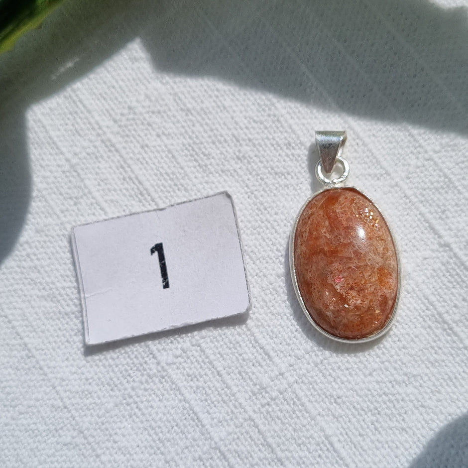 Sunstone – Sparrow and Fox